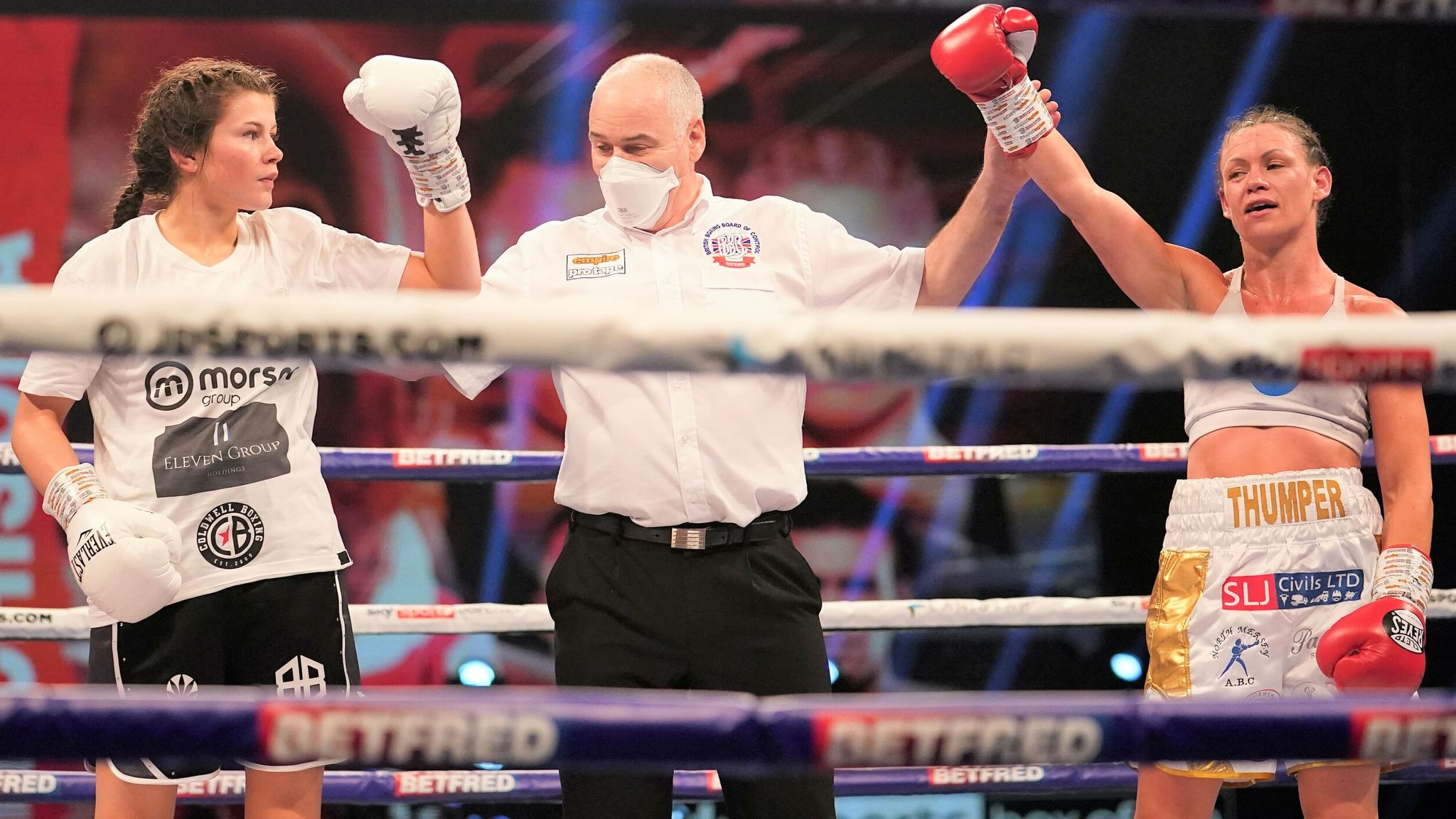 Usyk vs Chisora: Ramli Ali starts pro career with a shutout points win ...