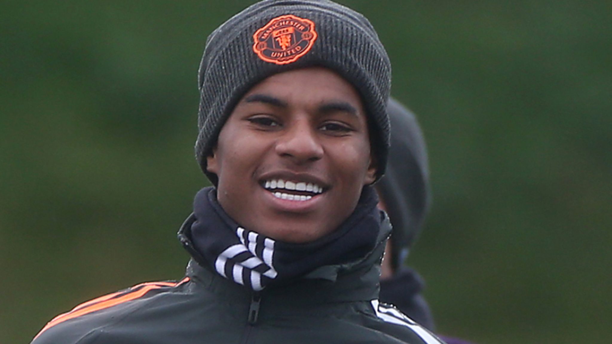 Marcus Rashford petition to expand access to free school meals during ...