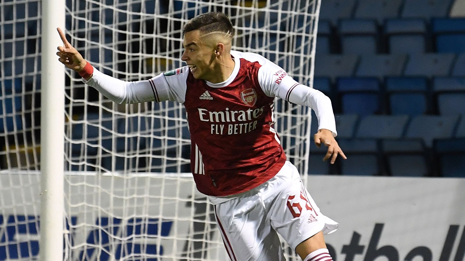 Papa John's Trophy round-up: Arsenal win on penalties at Gillingham ...