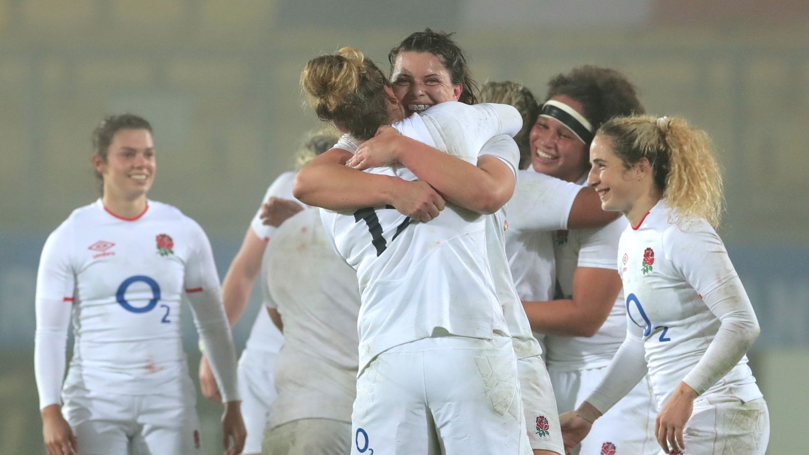 Simon Middleton names 30-player England Women training squad | Rugby ...