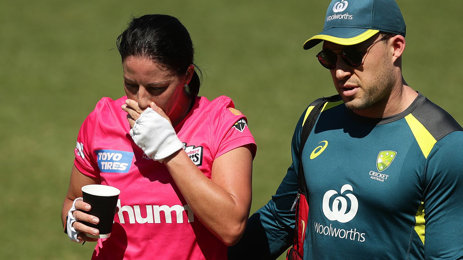 Marizanne Kapp retires hurt with elevated heart rate in Women's Big ...