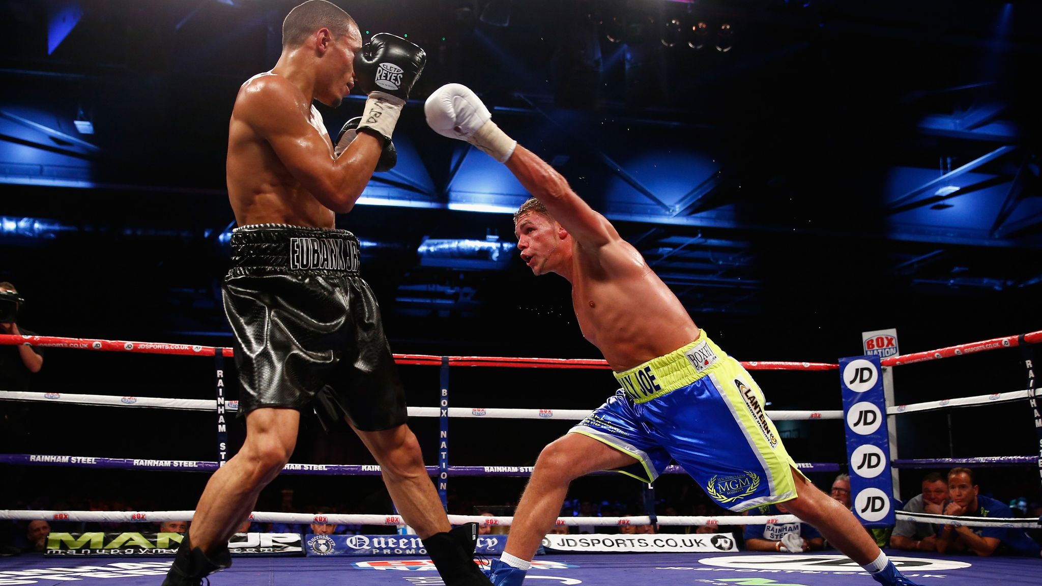 Saunders vs Murray: Billy Joe Saunders must dazzle in world title ...