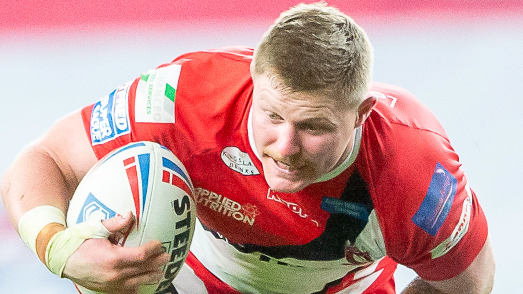 Josh Jones: Huddersfield Giants sign Great Britain forward from Hull FC ...