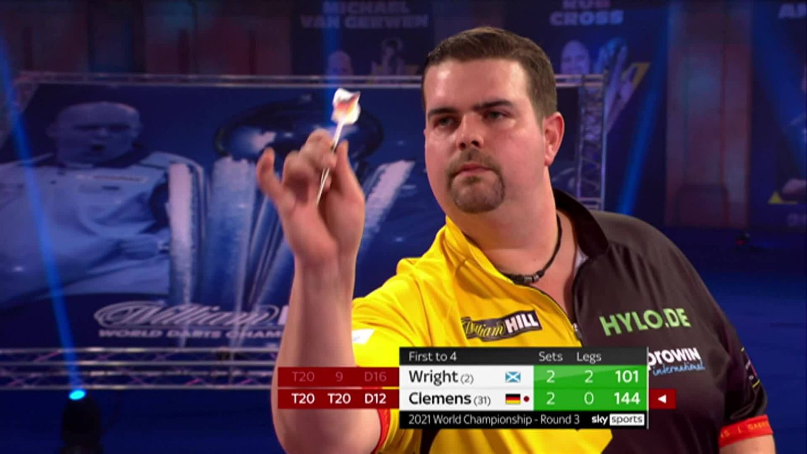Clements' thunderous 144 out-shot | Darts News | Sky Sports