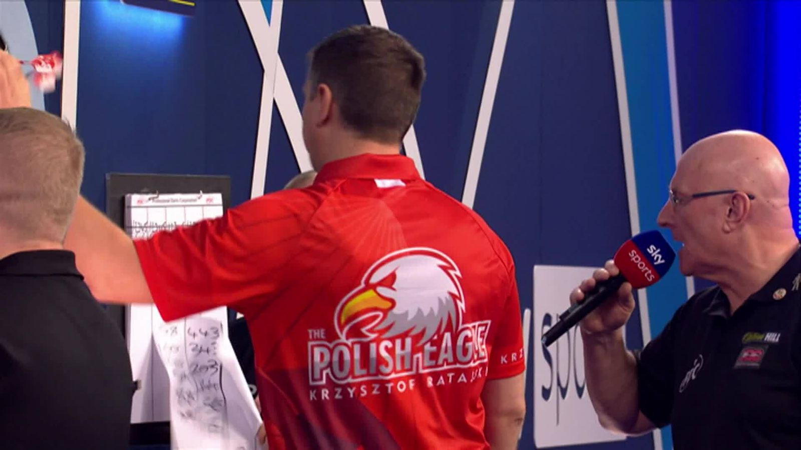 Ratajski moves into the lead | Darts News | Sky Sports