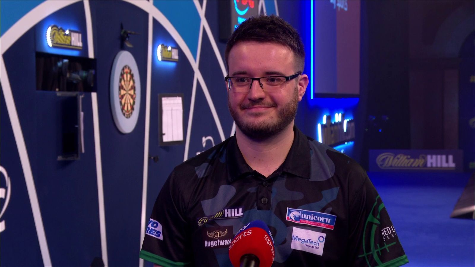 The Hunter slays first seed | Darts News | Sky Sports