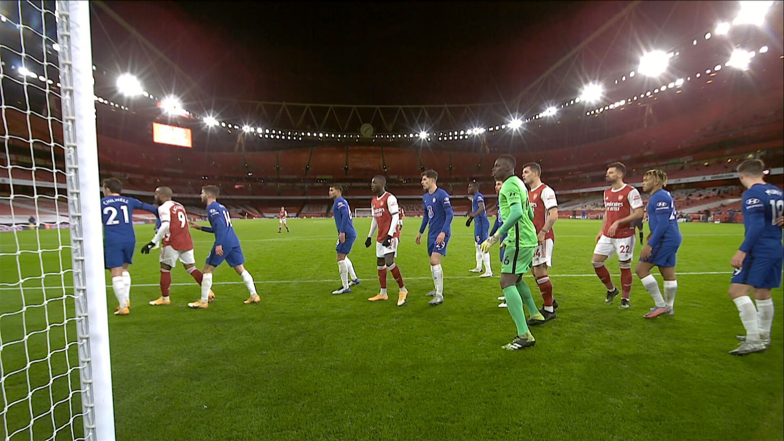 Elneny hits the crossbar (84) | Football News | Sky Sports