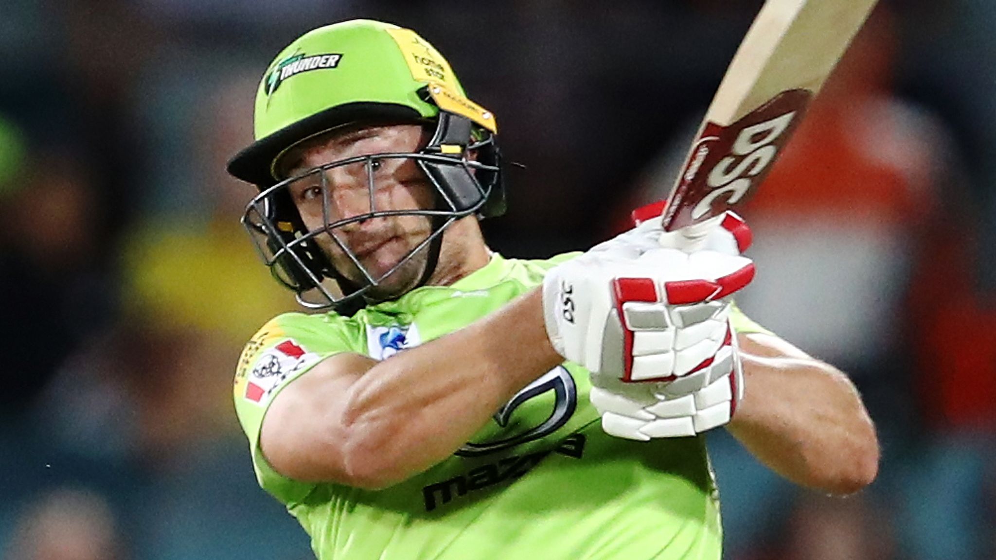 Dan Lawrence and Chris Lynn distance from Brisbane Heat team-mates ...