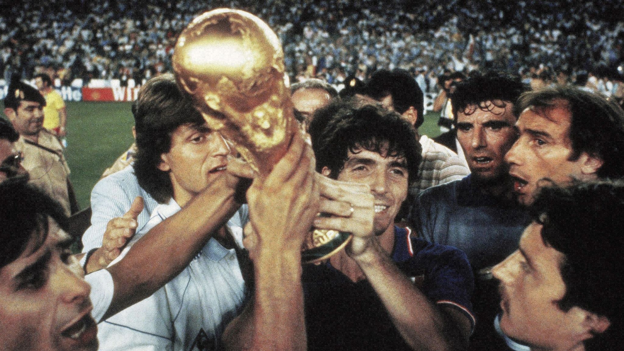 Paolo Rossi: Italy's 1982 World Cup hero dies aged 64 | Football News ...