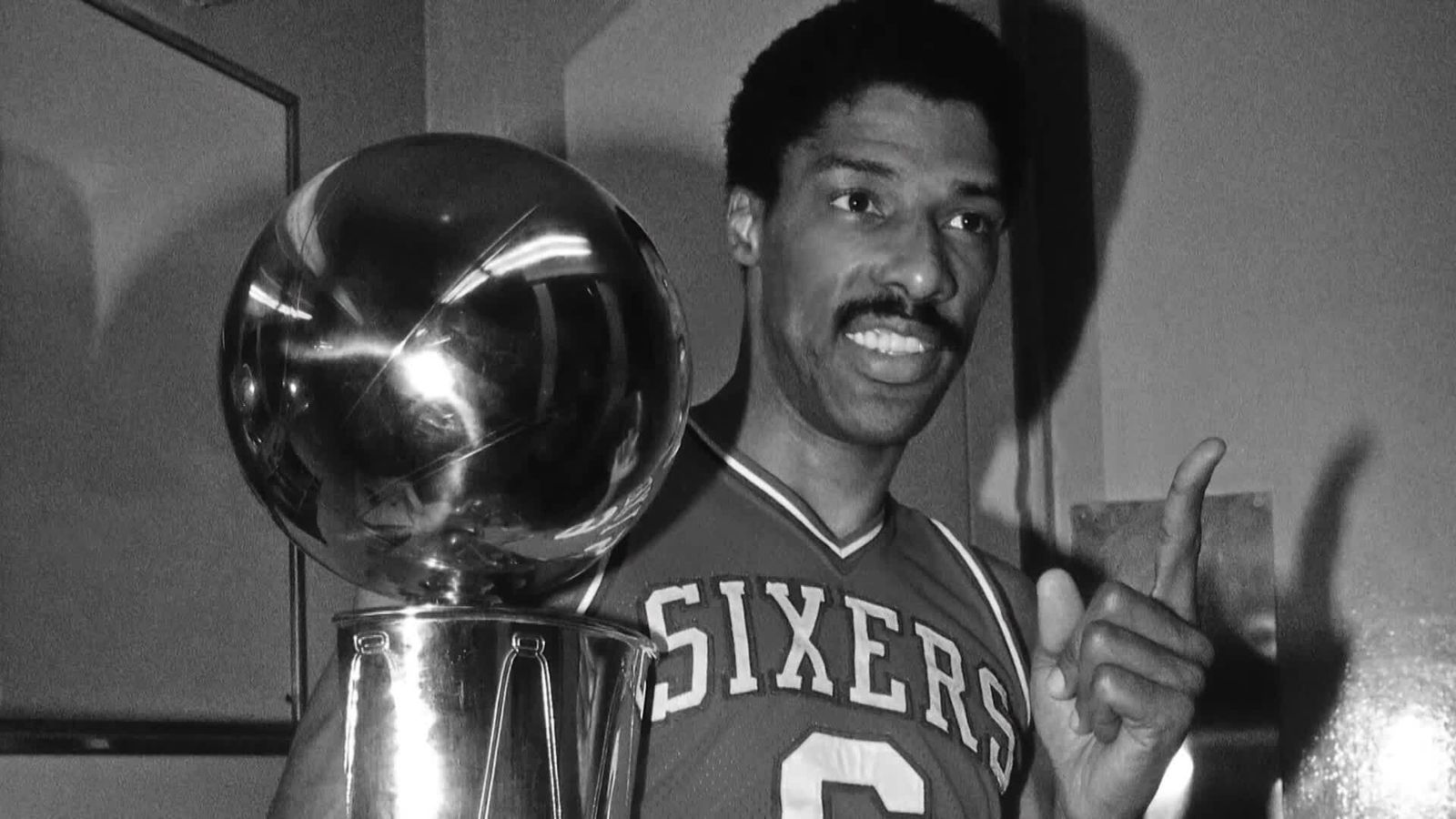 BJ Armstrong explains why Gordon Hayward is worth his $120m deal with ...