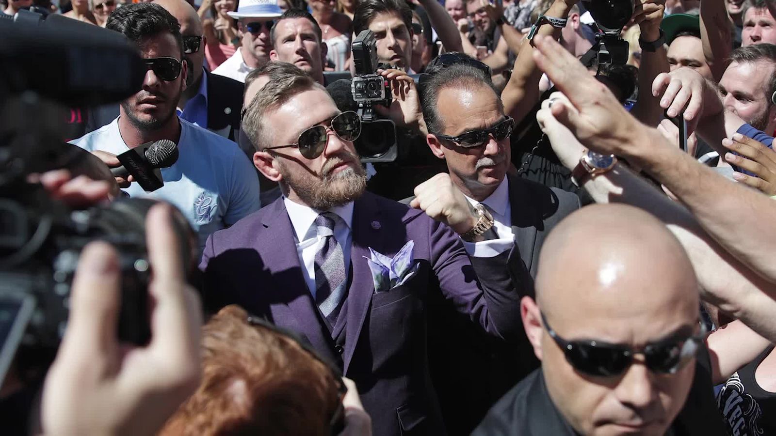 Conor McGregor's downfall is a reminder of Floyd Mayweather's true ...