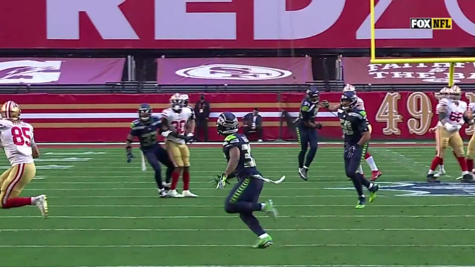 Kittle's spectacular 41-yard, one-hand catch | NFL News | Sky Sports