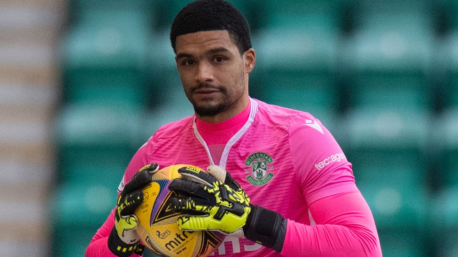 Hibernian facing goalkeeping crisis as QPR recall Dillon Barnes ...