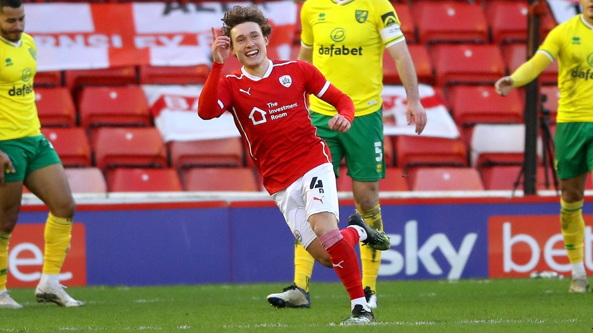 Barnsley 1-0 Norwich: Callum Styles the hero as Barnsley set up tie ...