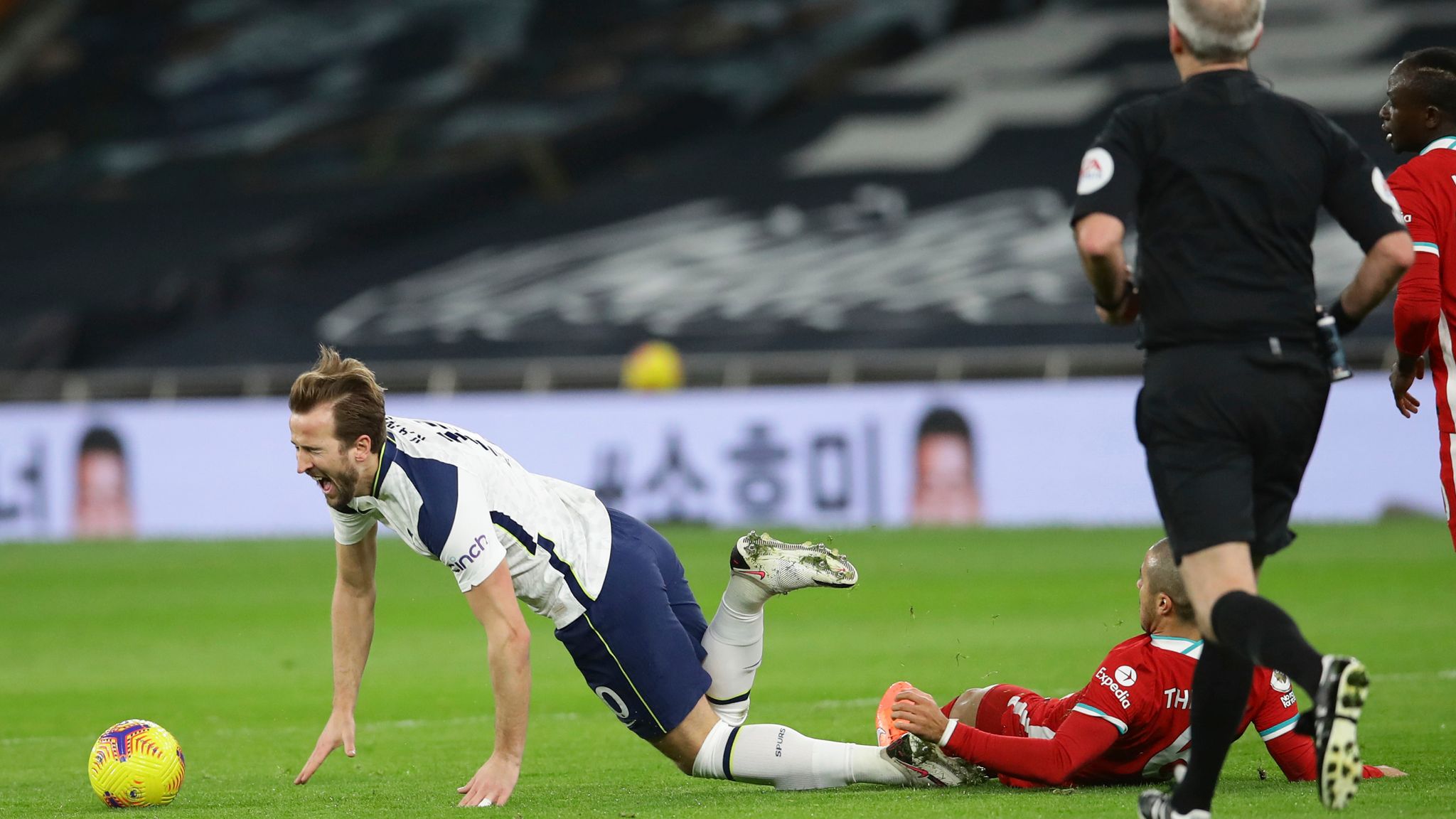 Harry Kane: Tottenham striker set to be out for a 'few weeks' with ...