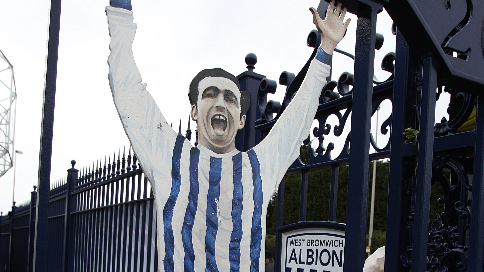 Jeff Astle: Former England, West Brom striker's daughter to join PFA in ...