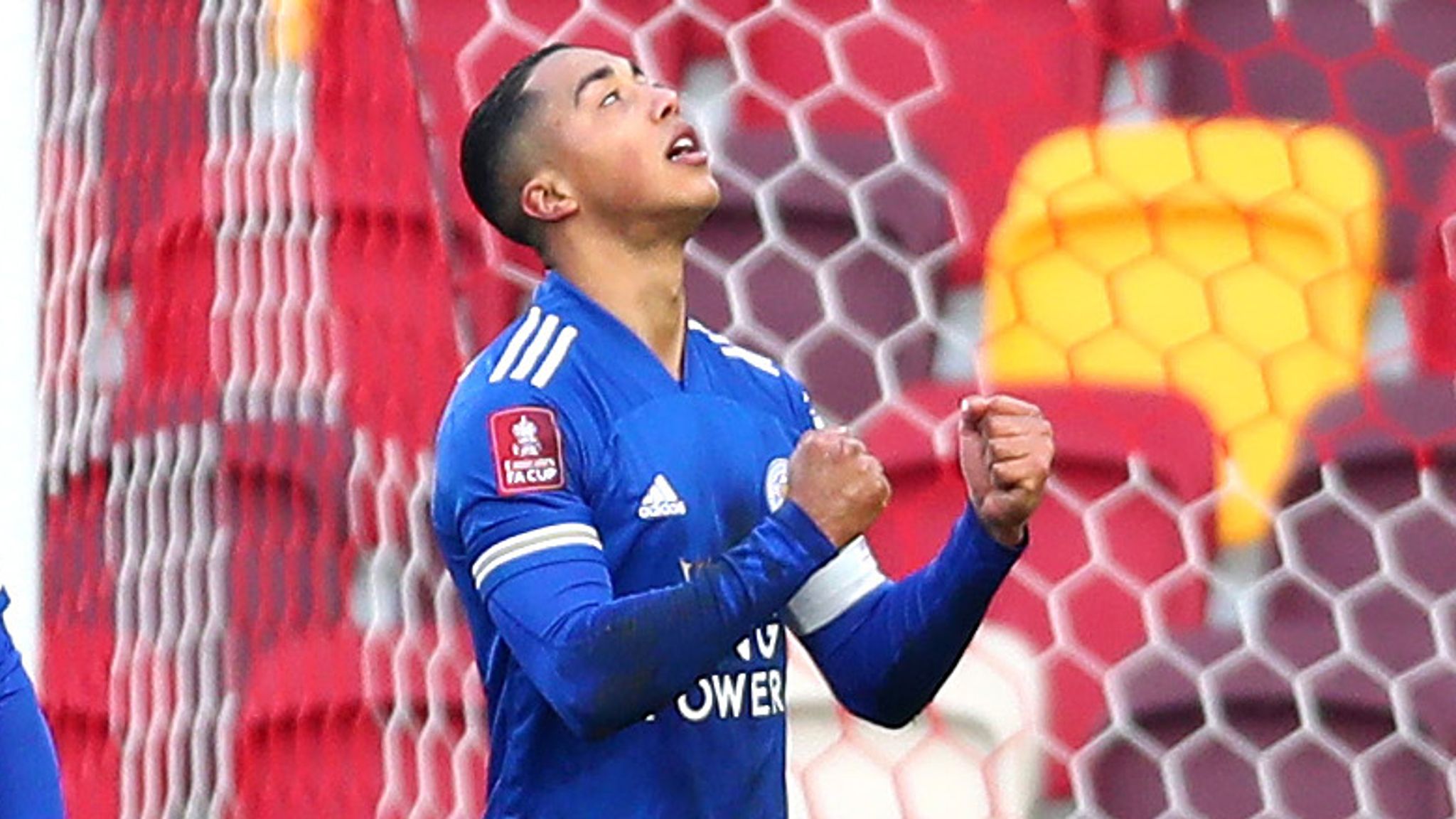 Brentford 1 - 3 Leicester - Match Report & Highlights