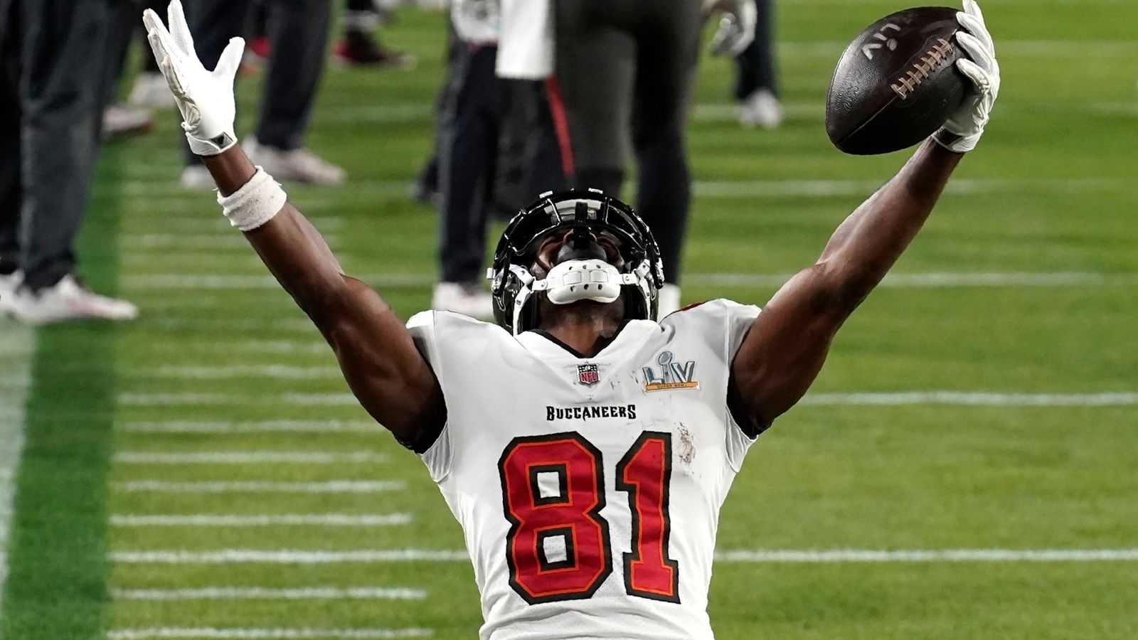 Antonio Brown: Former All-Pro wide receiver facing attempted murder charges in Miami shooting ...