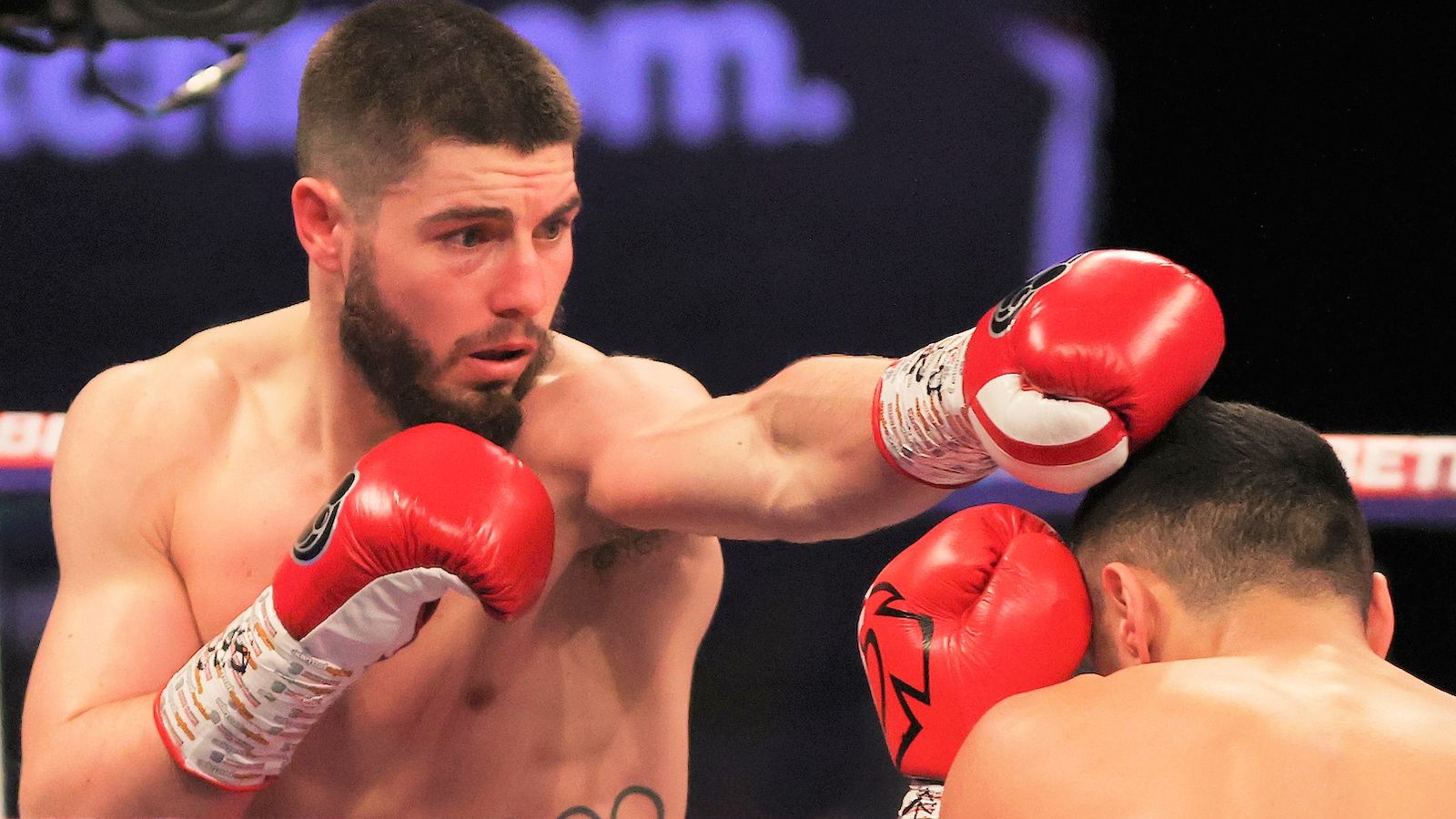 Josh Kelly stopped by David Avanesyan in sixth round of European ...