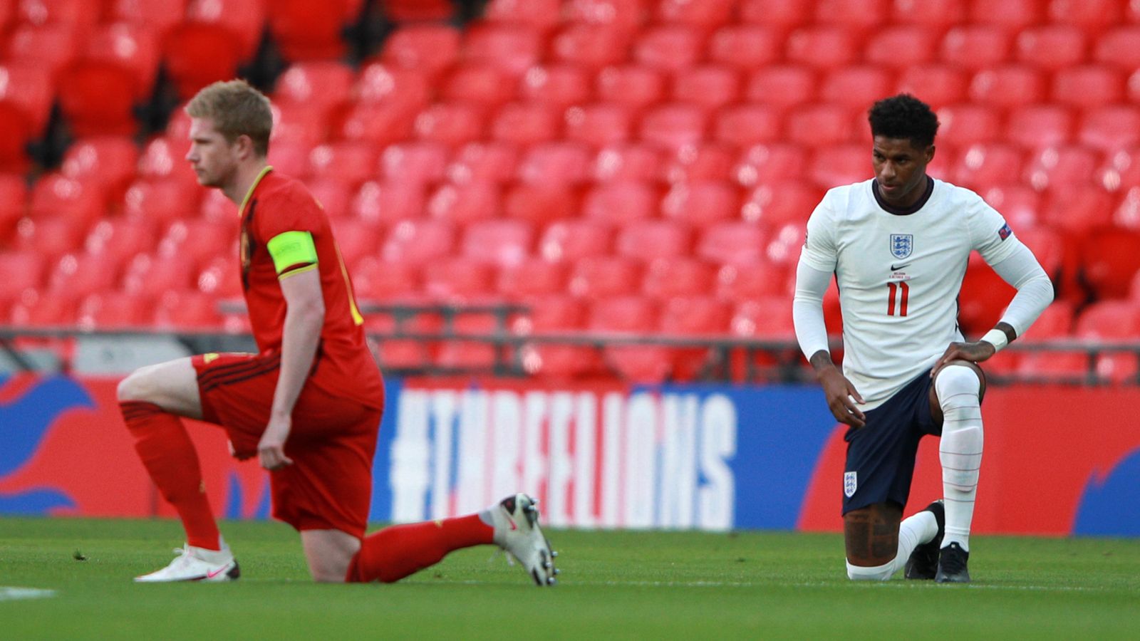 Gareth Southgate: England manager says taking a knee is still hugely ...