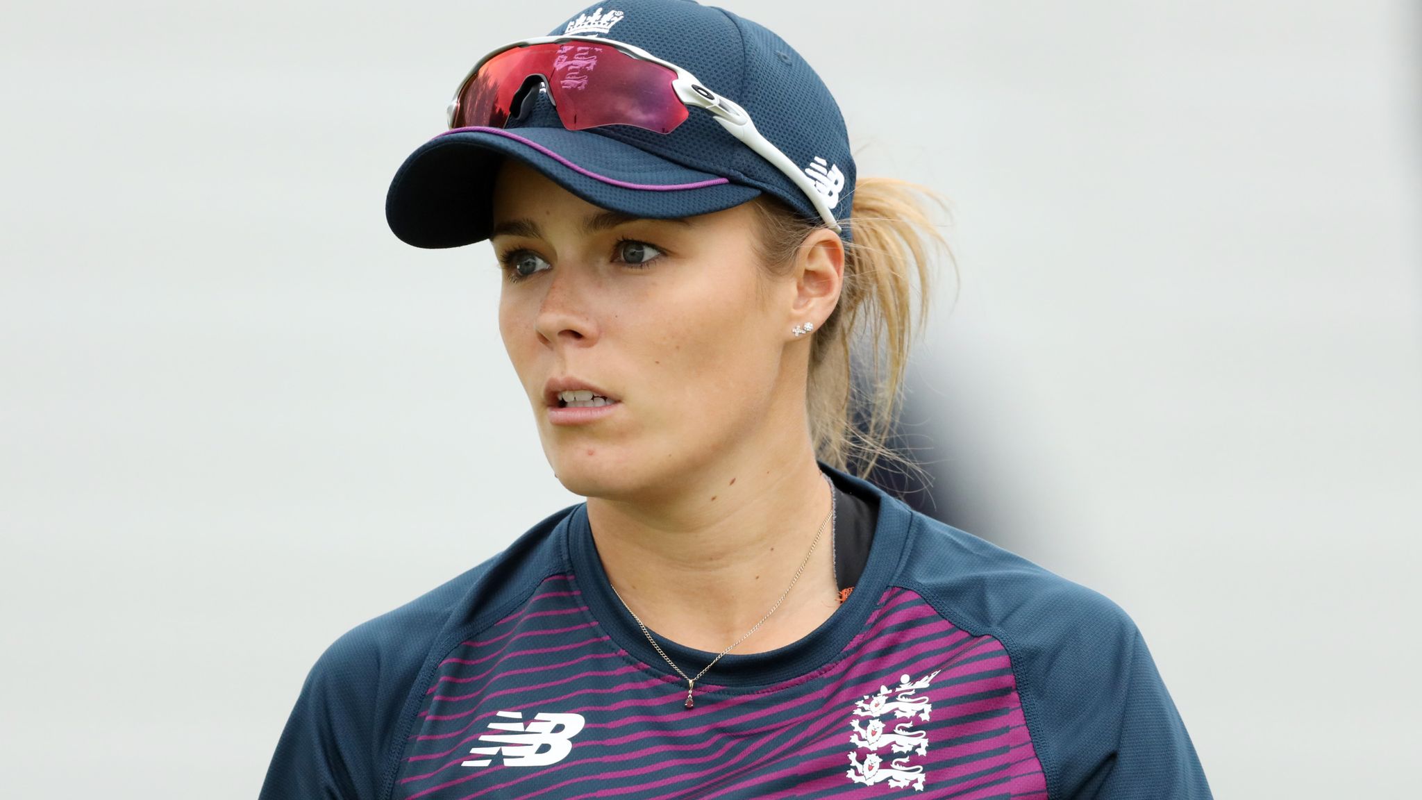 England's Test loss to India leads to public disagreement between Alex ...