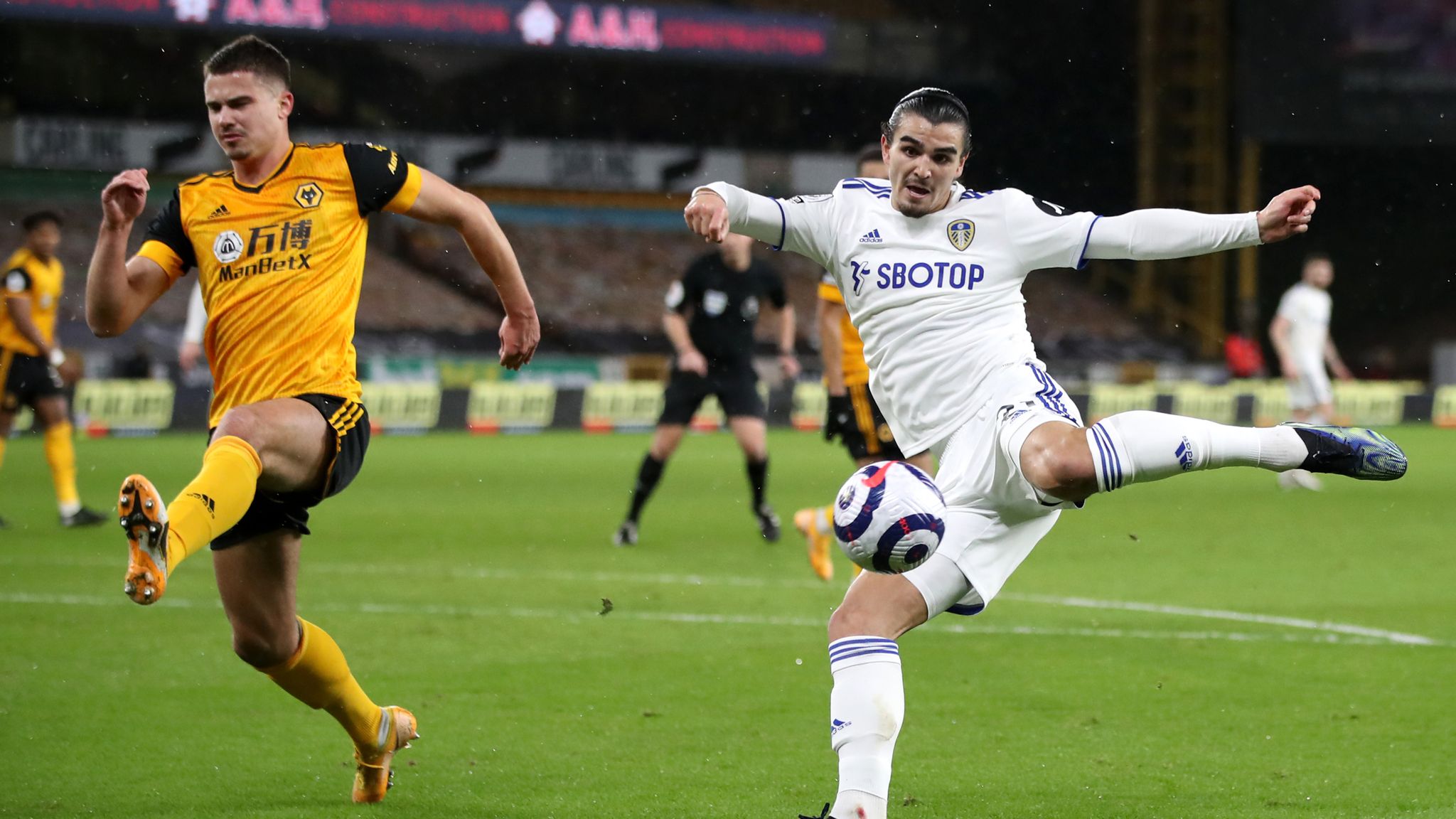 Wolves 1 - 0 Leeds - Match Report & Highlights