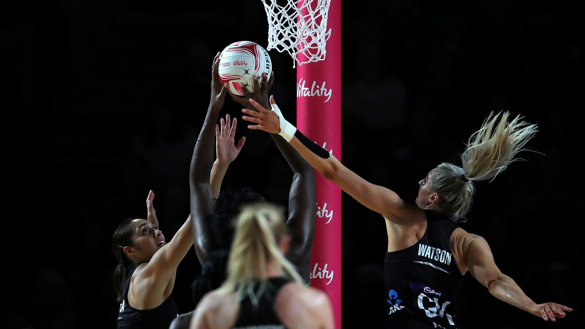 Dame Noeline Taurua to lead Silver Ferns through to 2023 Netball World ...