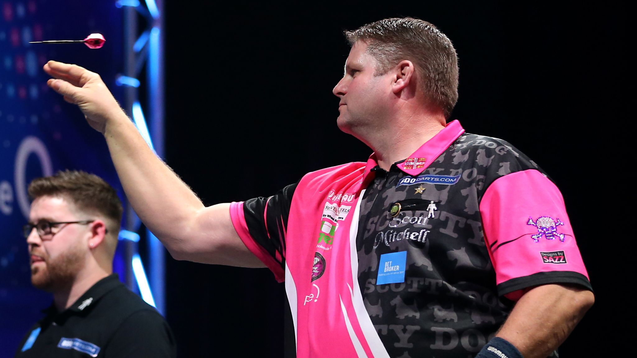 Scott Mitchell: Former BDO world champion daring to dream after winning ...