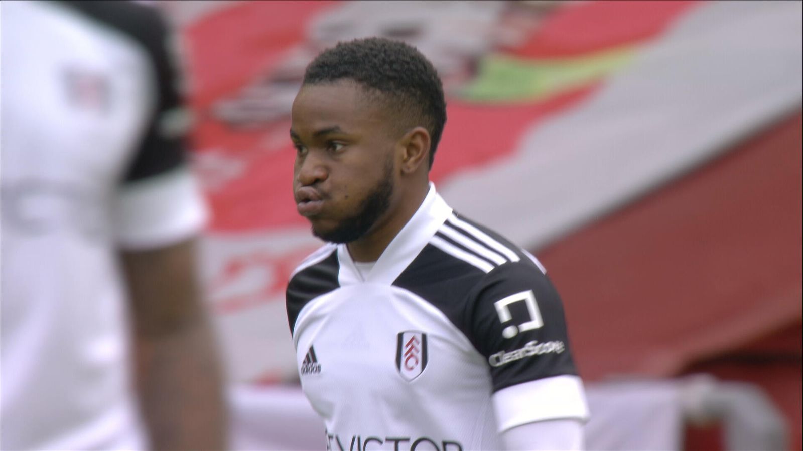 Early chance for Lookman (11) | Football News | Sky Sports