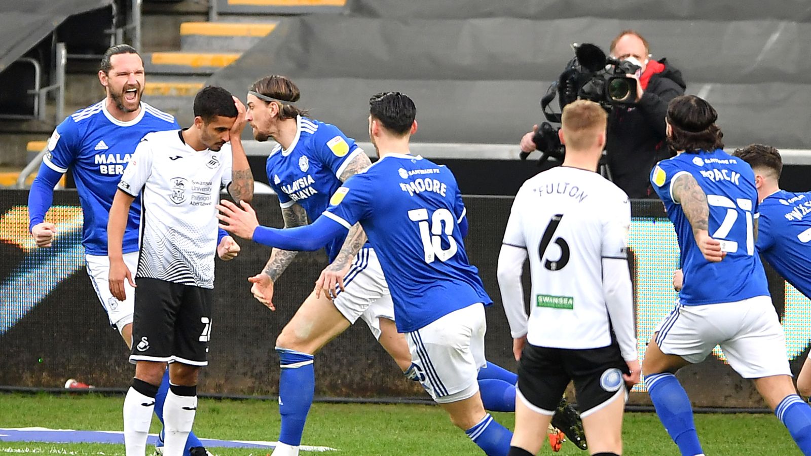 Swansea 0 - 1 Cardiff - Match Report & Highlights