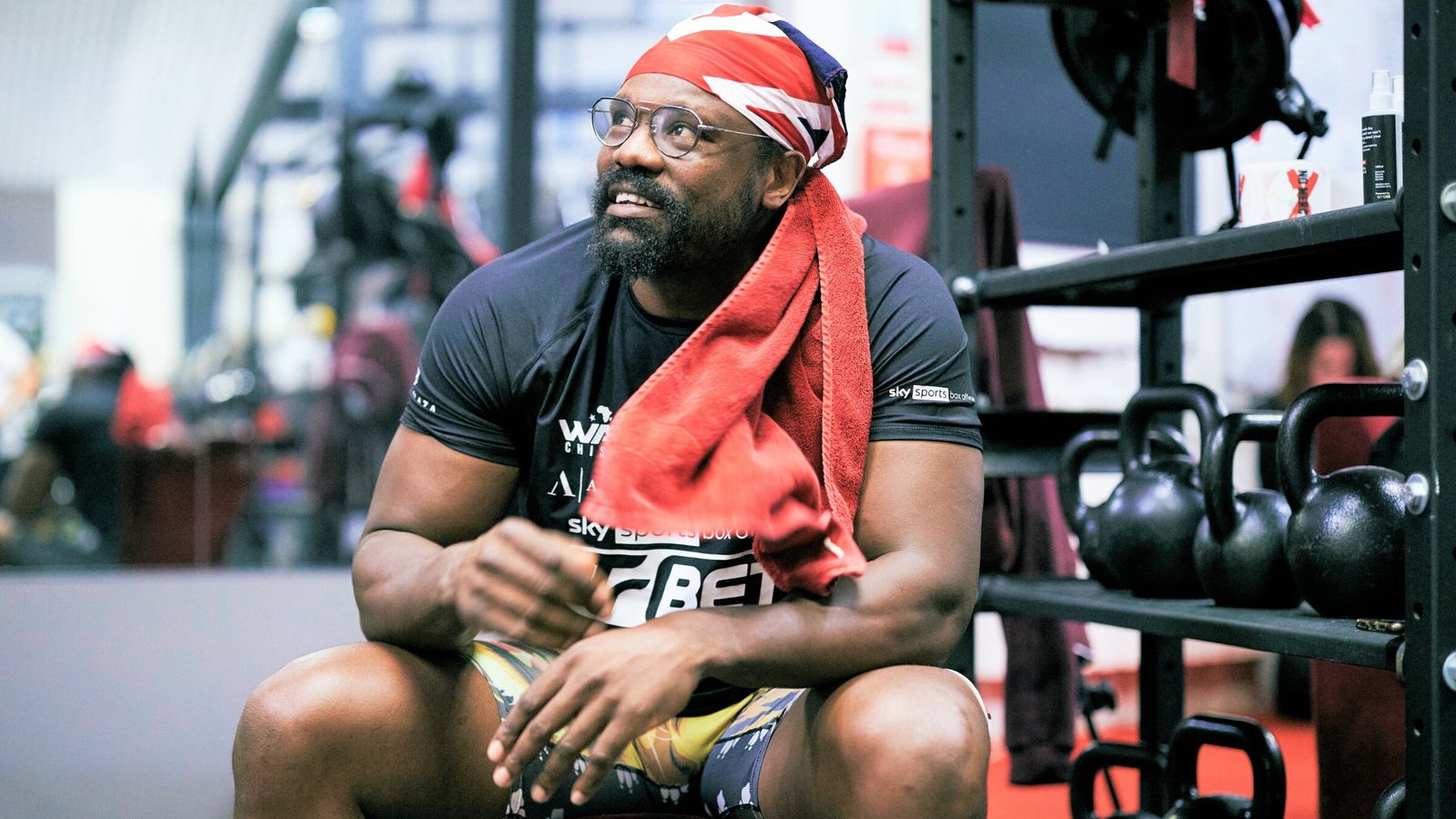 Derek Chisora teams up with new trainer Buddy McGirt ahead of ...