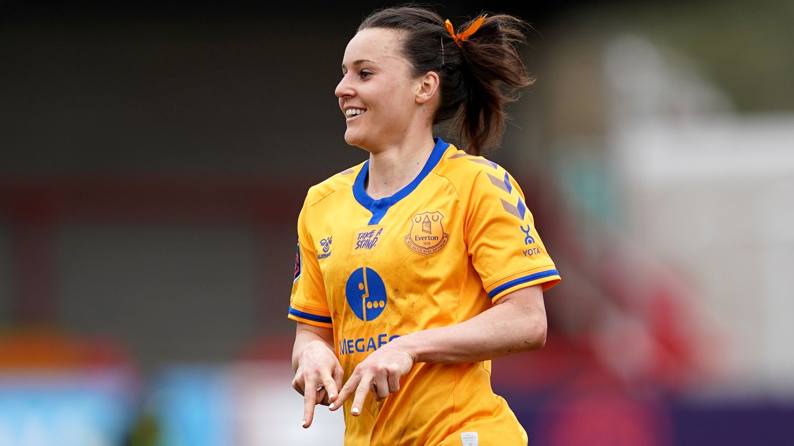 Hayley Raso: Australia international forward agrees two-year deal with ...