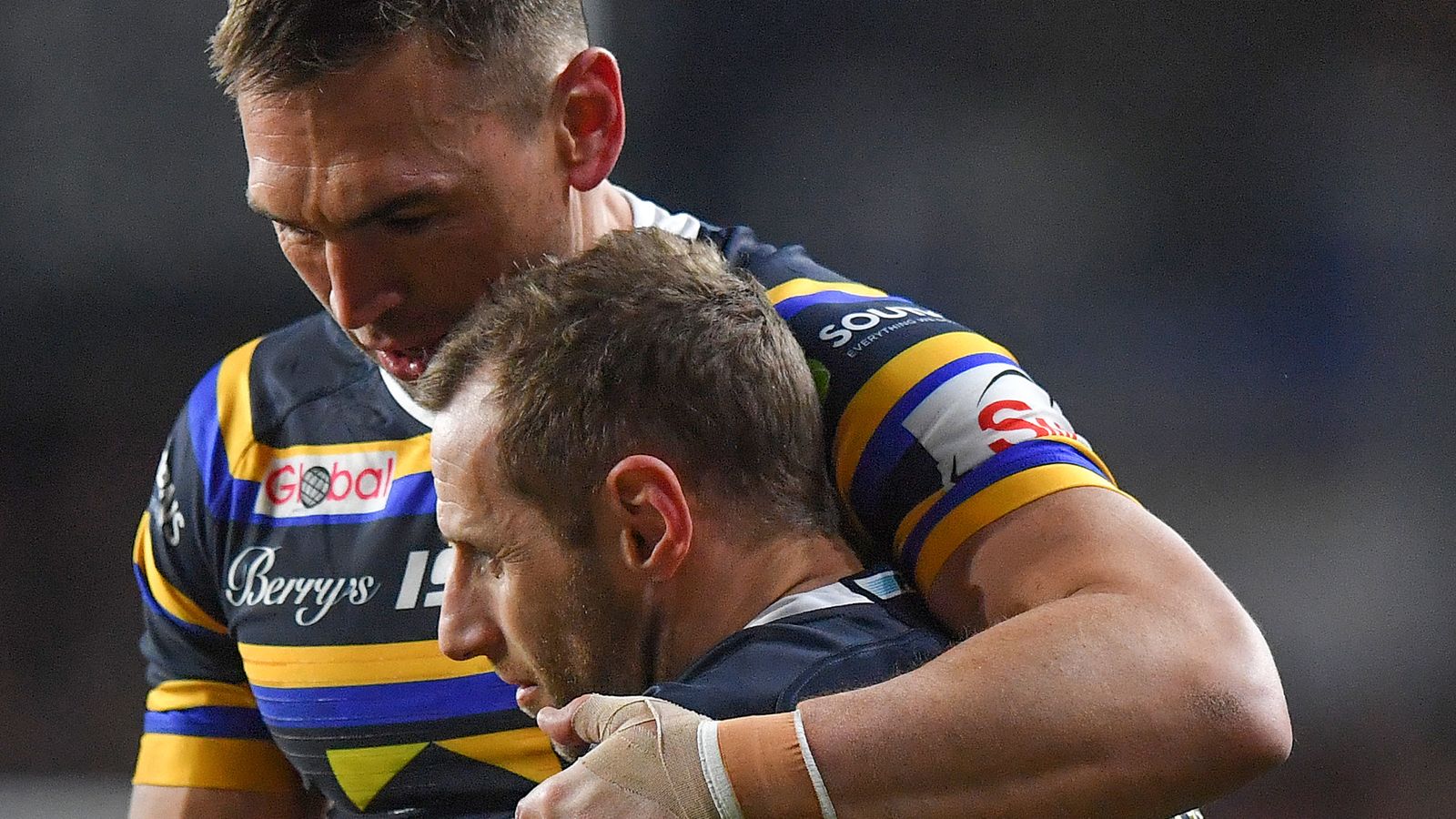 Leeds Rhinos unveil statue plan to honour Rob Burrow and Kevin Sinfield ...