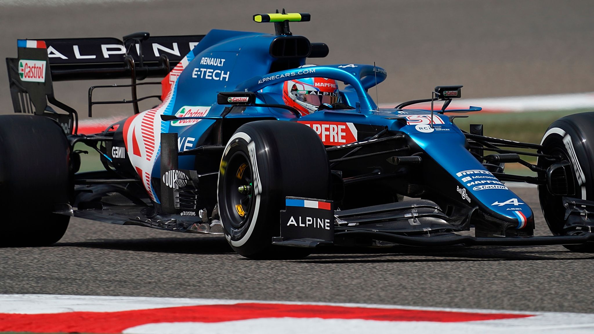 F1 Testing, Day One AM: Mercedes hit problems, Daniel Ricciardo ahead ...