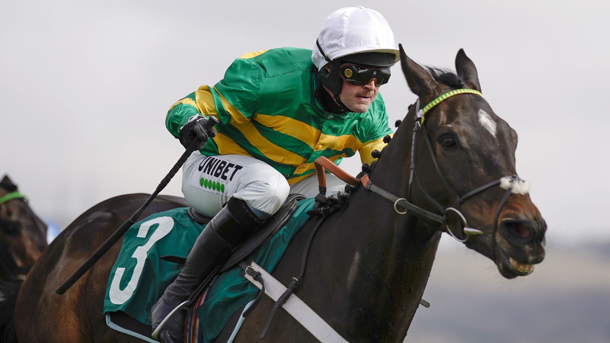 Chantry House set for King George after stylish Sandown win | Racing ...