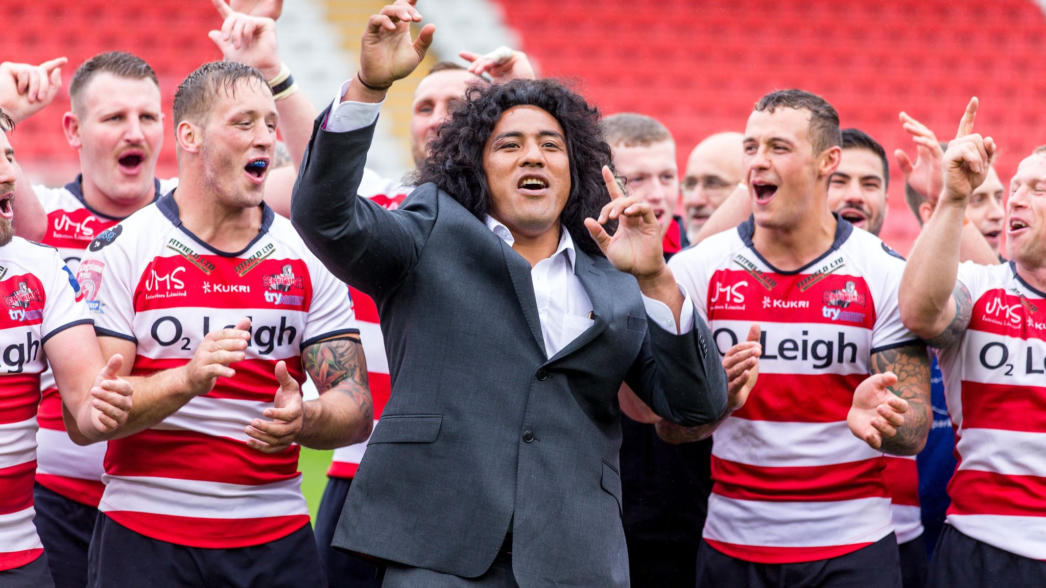 Fuifui Moimoi: Rugby league cult hero still going strong at 40 with ...