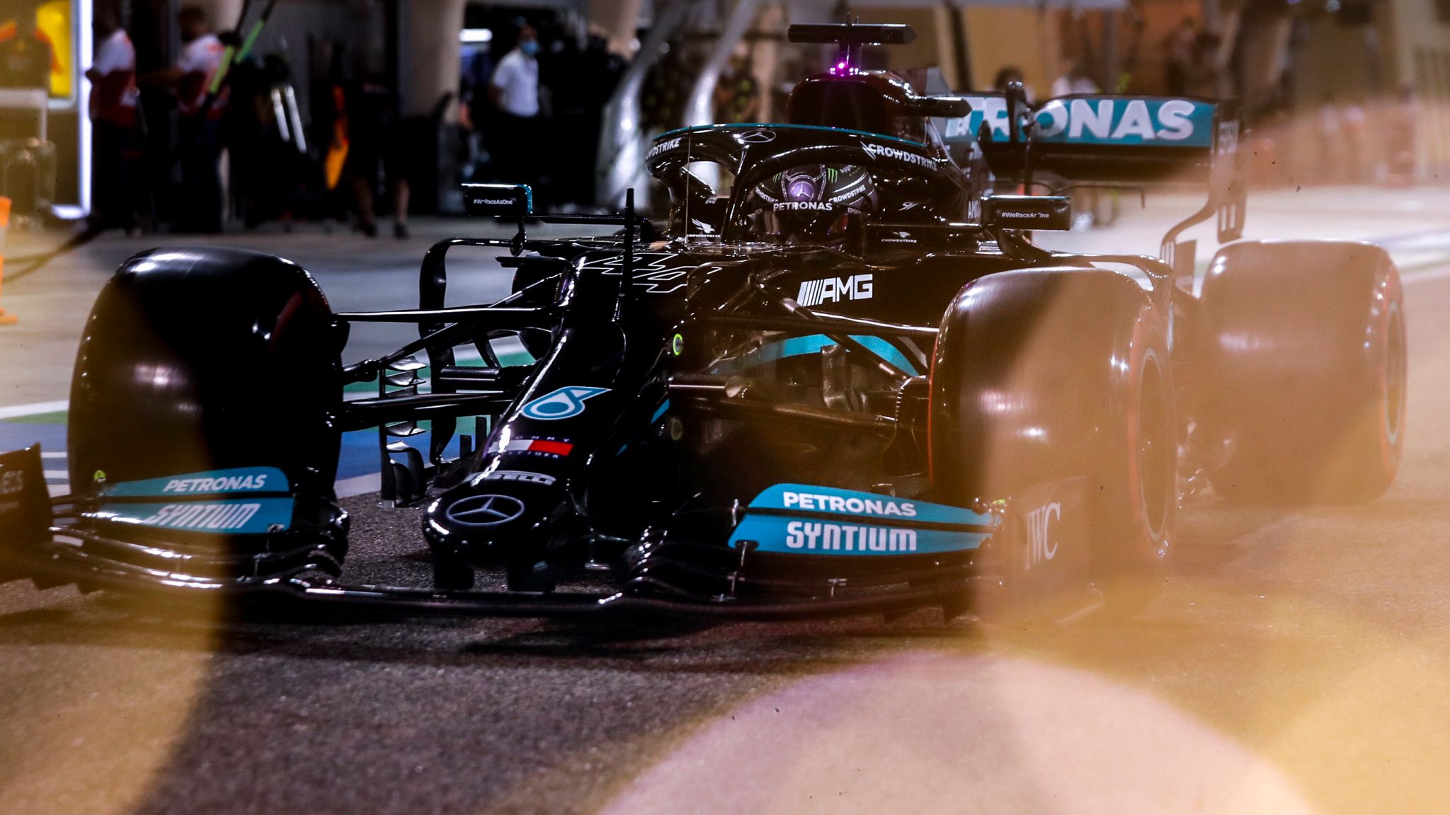 Bahrain GP: Max Verstappen beats Lewis Hamilton to first pole of F1 ...