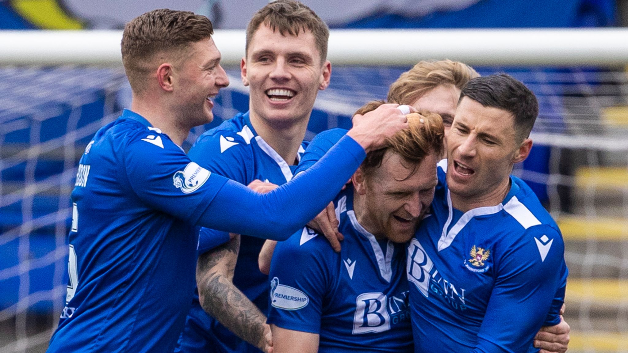 St Johnstone 1-0 Hibernian: Early Liam Craig goal sees Saints keep top ...