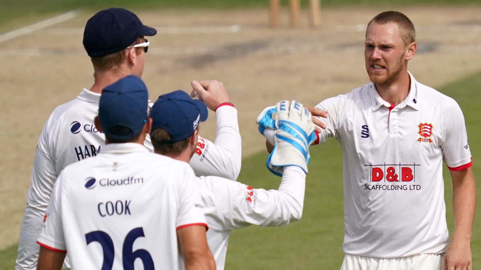 Jamie Porter inspired by chat with James Anderson as he looks to force ...