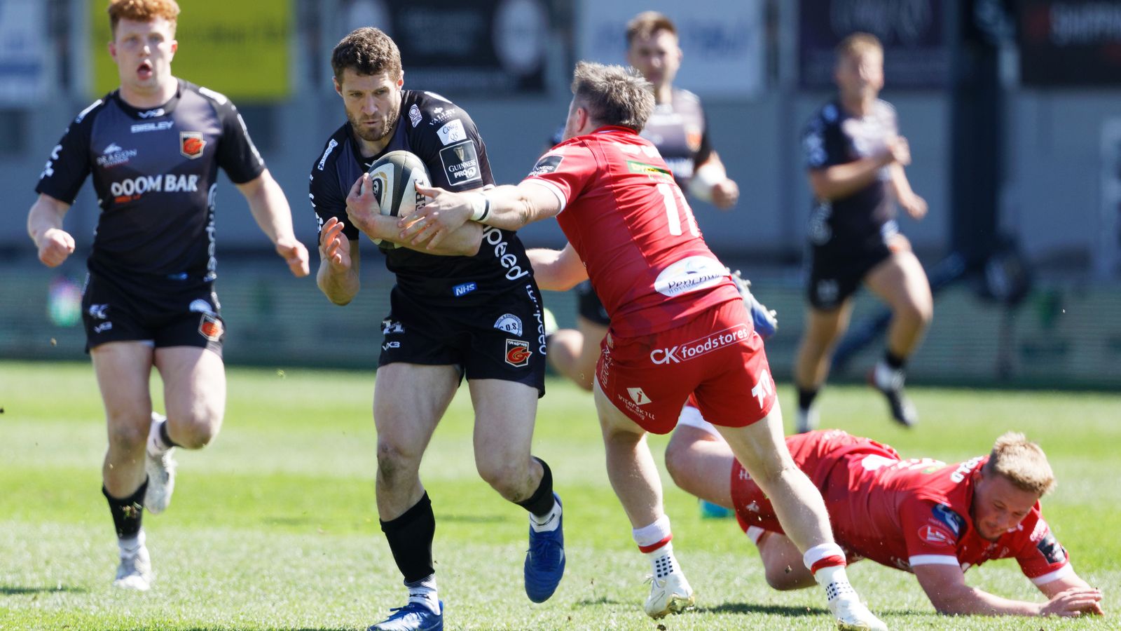 Dragons 52-32 Scarlets: Dragons triumph in try-fest at Rodney Parade ...