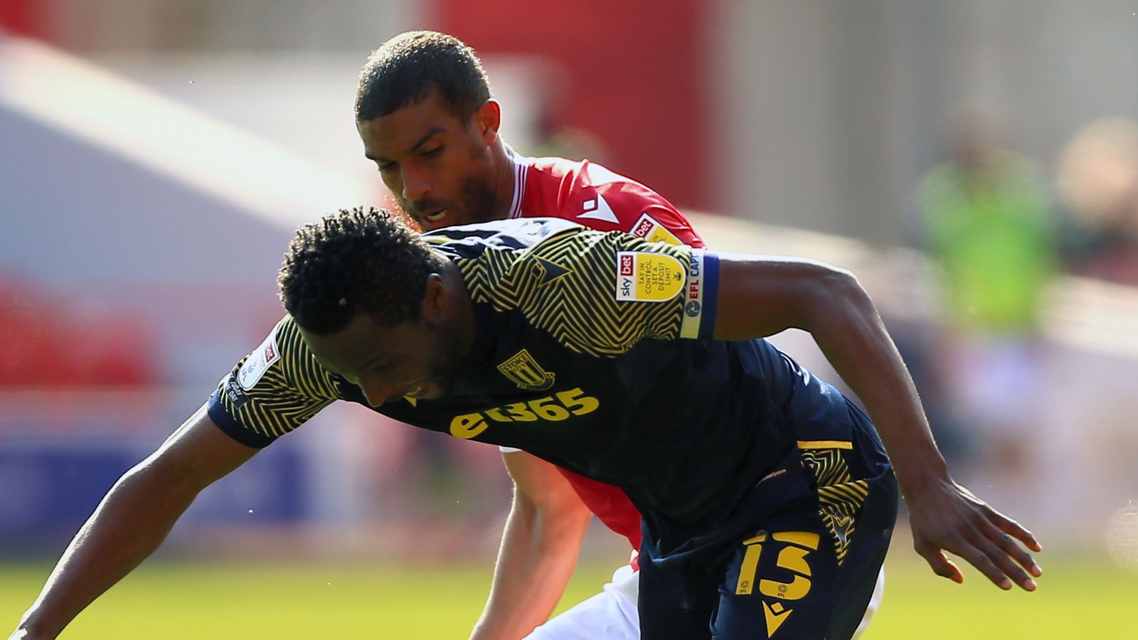 Nottingham Forest 1-1 Stoke City: Lewis Grabban secures a point for ...