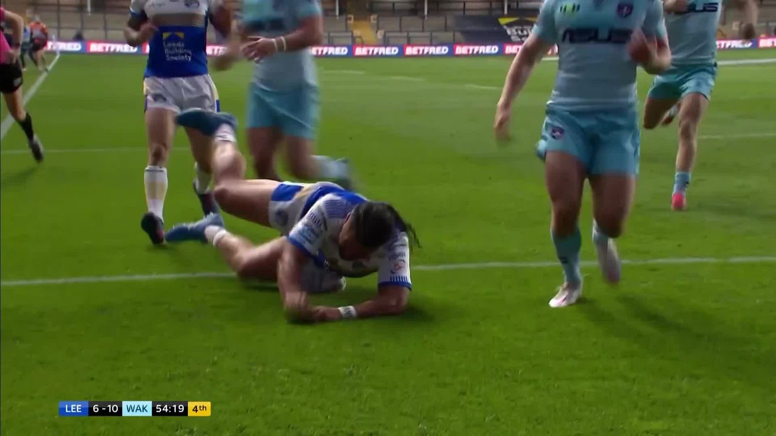 Hurrell finishes off brilliant team effort | Rugby League News | Sky Sports