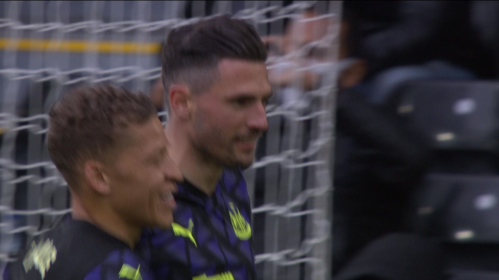 Schar seals points with penalty (88) | Football News | Sky Sports