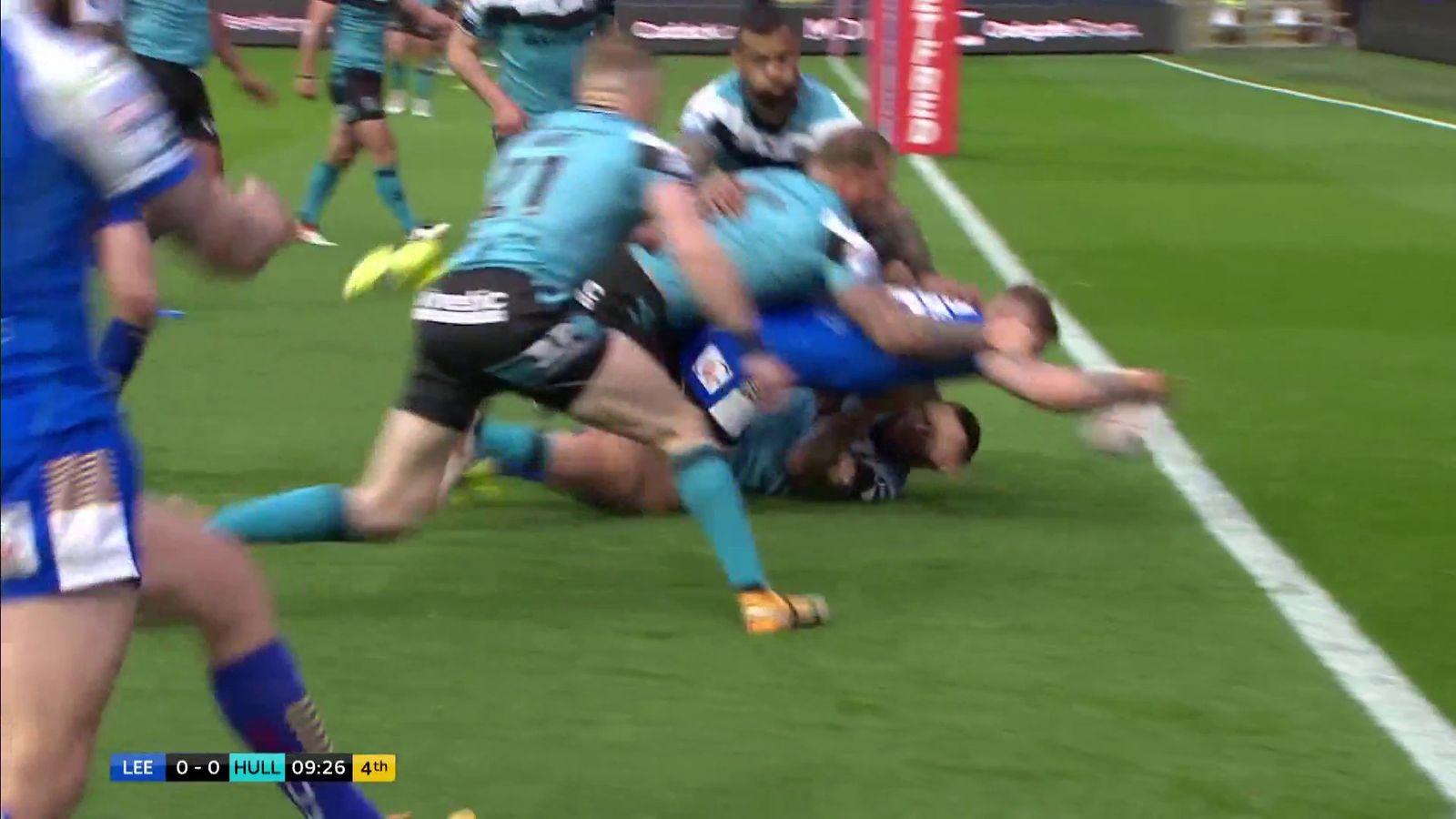Sutcliffe with the first try! | Rugby League News | Sky Sports