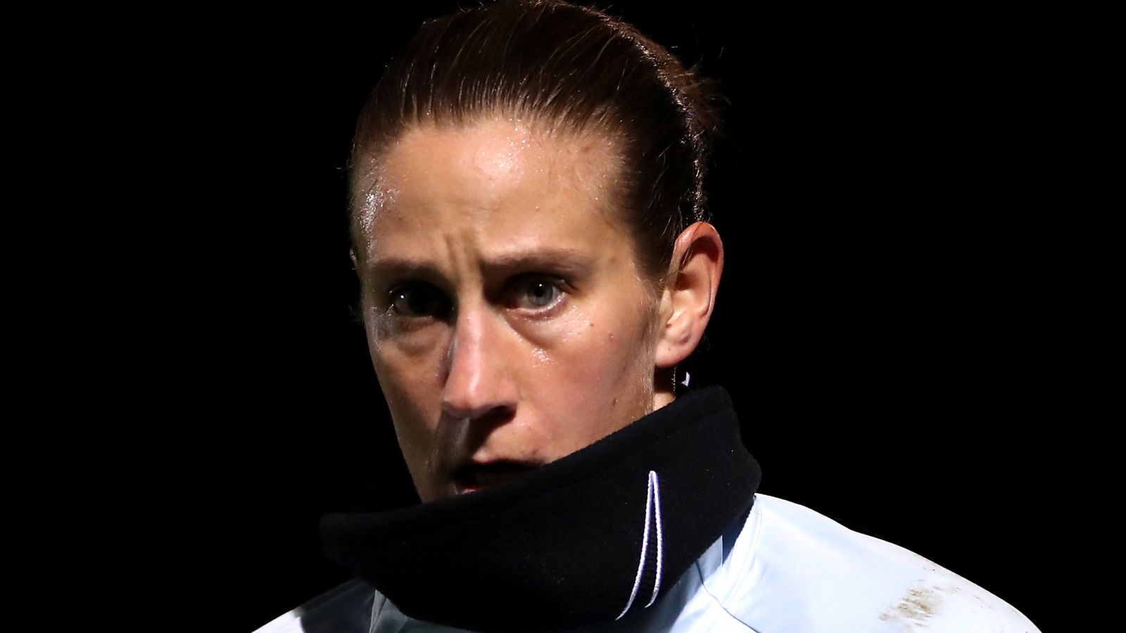 Ann-Katrin Berger: Chelsea goalkeeper says thyroid cancer fight made ...