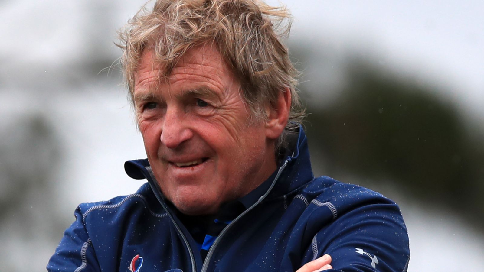 Sir Kenny Dalglish says Rangers boss Steven Gerrard should sign more ...