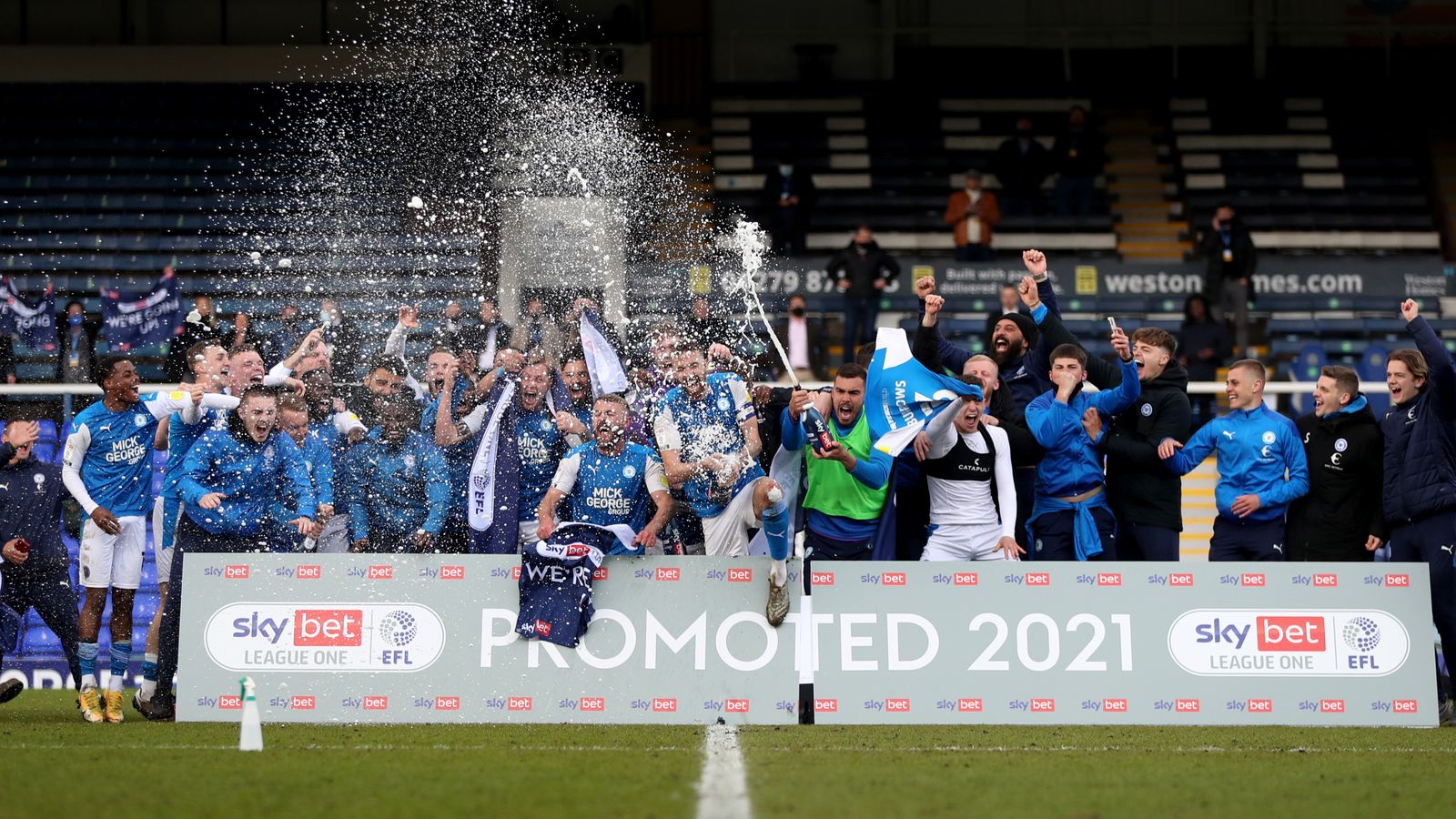 Peterborough 3-3 Lincoln: Posh promoted to Championship after dramatic ...