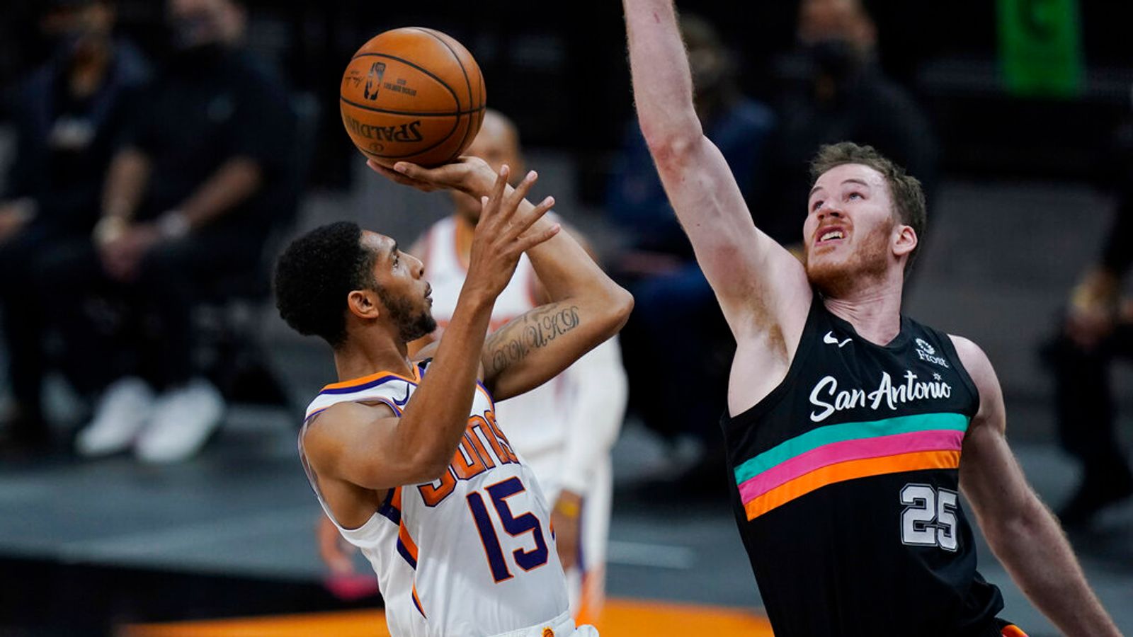 NBA Wk21: Suns 123-121 Spurs | NBA News | Sky Sports