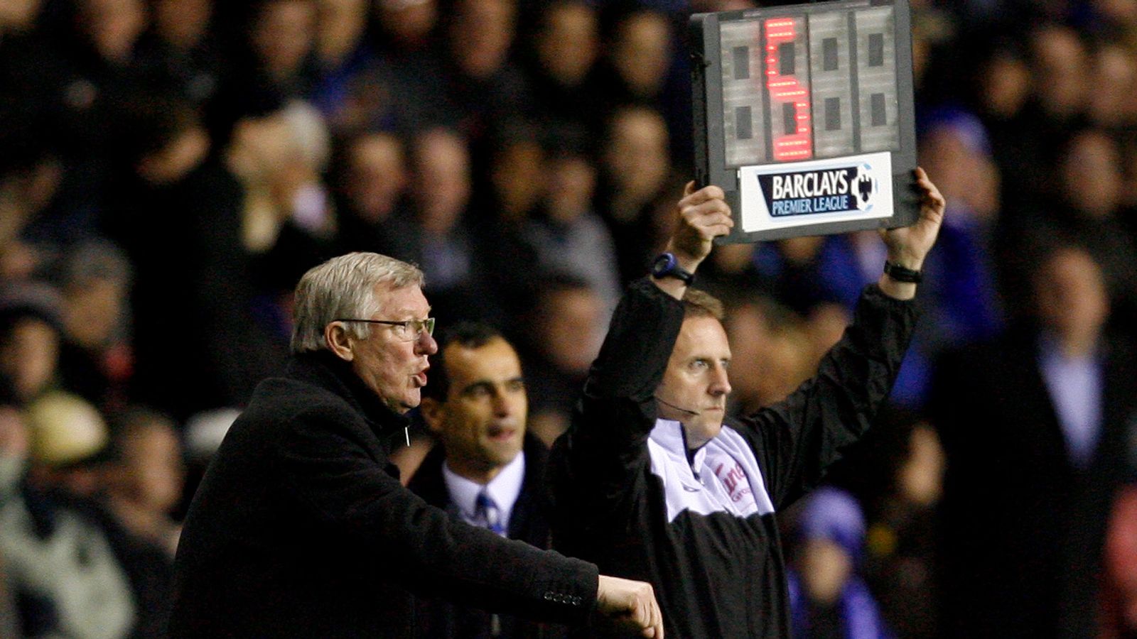 Sir Alex Ferguson sits down with Gary Neville to talk Manchester United ...