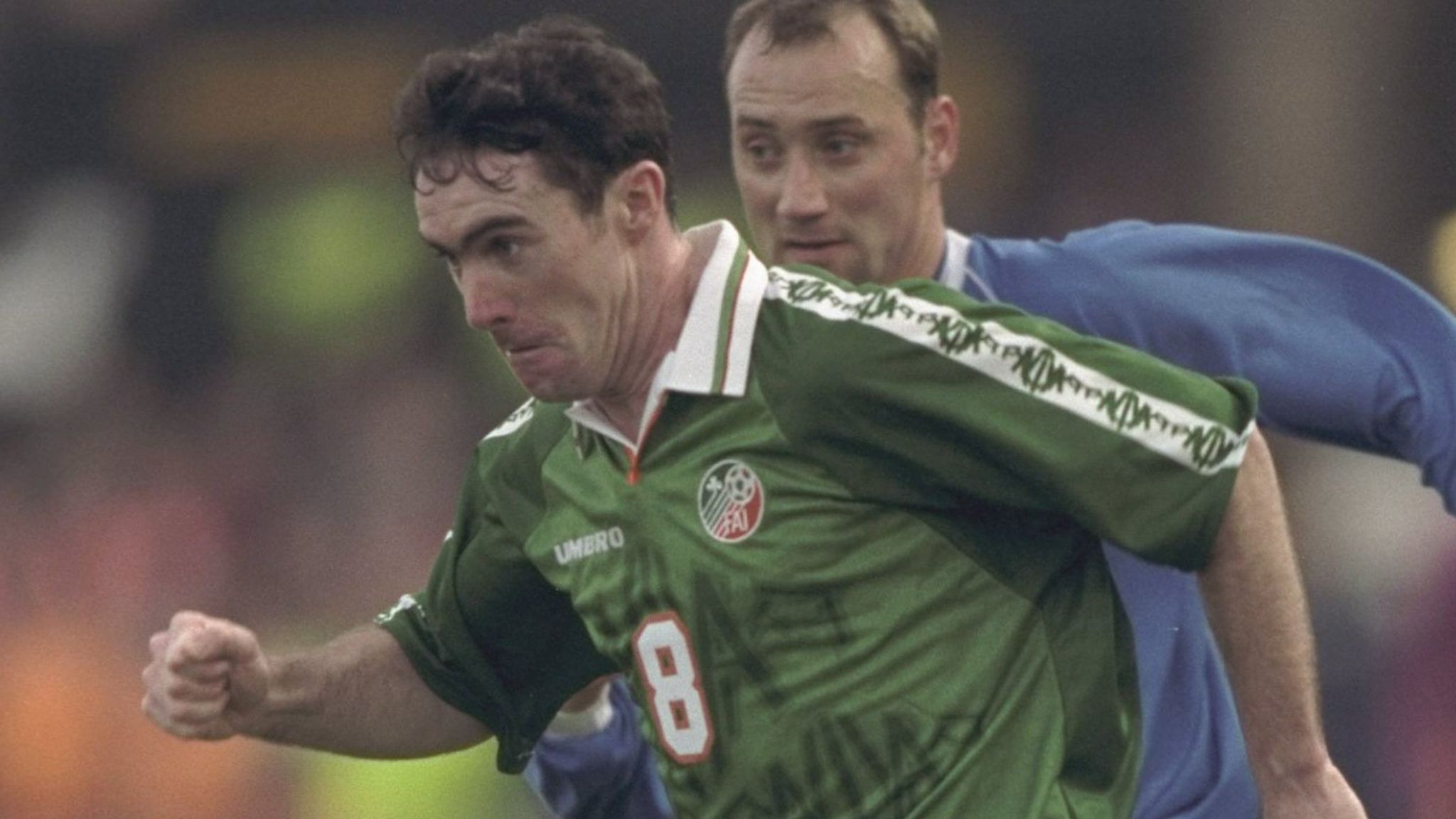 Alan McLoughlin: Former Republic of Ireland midfielder dies aged 54 ...